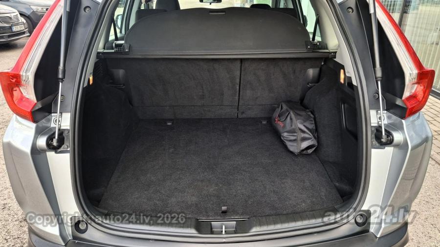 Pelēks Honda CR-V 2019 Tartu, ar dzinēja tilpumu 2.00 L un nobraukumu 127 tūkst. km par 20990 €, foto 17 vietnē AUTOMOTO.COM.LV