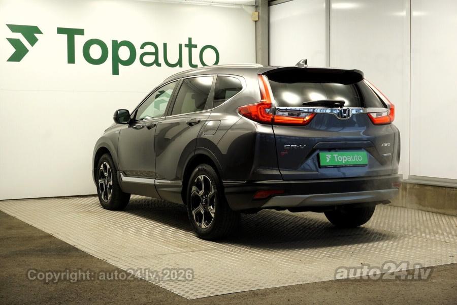 Pelēks Honda CR-V 2020 Tallina, ar dzinēja tilpumu 2.00 L un nobraukumu 57 tūkst. km par 27900 €, foto 4 vietnē AUTOMOTO.COM.LV