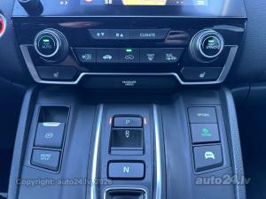 Pelēks Honda CR-V 2021 Tallina, ar dzinēja tilpumu 2.00 L un nobraukumu 173 tūkst. km par 23490 €, foto 15 vietnē AUTOMOTO.COM.LV