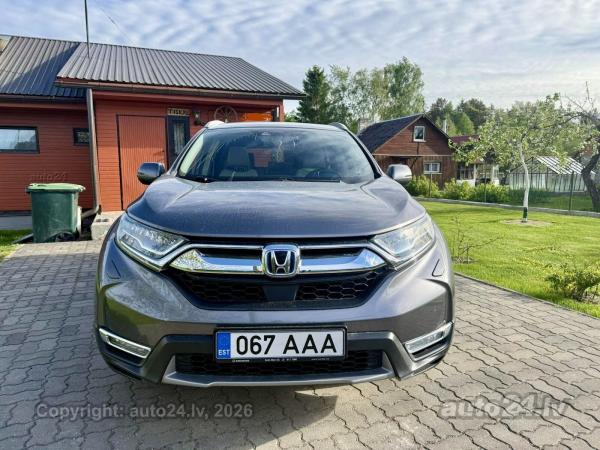 Pelēks Honda CR-V 2022 Tallina, ar dzinēja tilpumu 2.00 L un nobraukumu 36 tūkst. km par 32999 €, foto 1 vietnē AUTOMOTO.COM.LV