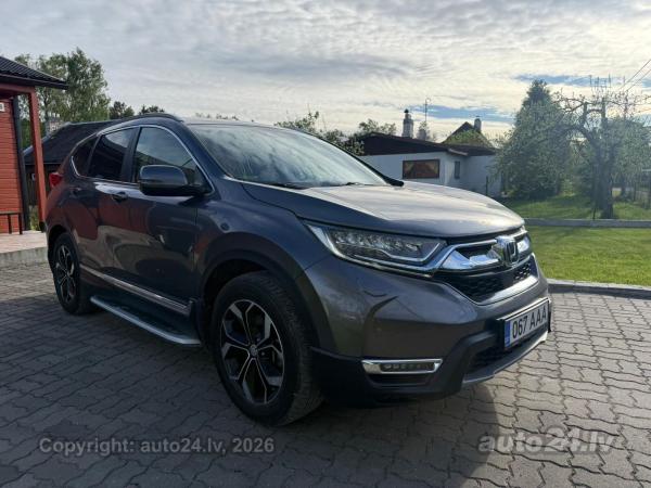 Pelēks Honda CR-V 2022 Tallina, ar dzinēja tilpumu 2.00 L un nobraukumu 36 tūkst. km par 32999 €, foto 2 vietnē AUTOMOTO.COM.LV