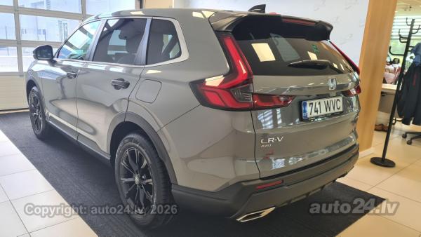 Grey Honda CR-V 2026 in Tartu, with an engine capacity of 2.00 L and mileage of 1 thousand km for 49710 €, photo 5 on AUTOMOTO.COM.LV