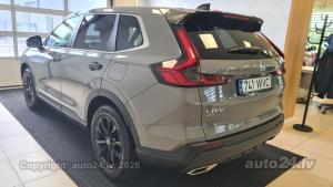 Grey Honda CR-V 2026 in Tartu, with an engine capacity of 2.00 L and mileage of 1 thousand km for 49710 €, photo 5 on AUTOMOTO.COM.LV
