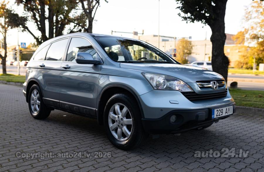 Honda CR-V 2007 Tallina, ar dzinēja tilpumu 2.00 L un nobraukumu 138 tūkst. km par 4999 €, foto 4 vietnē AUTOMOTO.COM.LV