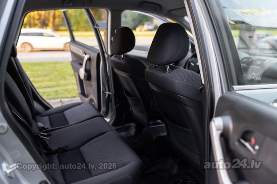 Honda CR-V 2007 Tallina, ar dzinēja tilpumu 2.00 L un nobraukumu 138 tūkst. km par 4999 €, foto 10 vietnē AUTOMOTO.COM.LV