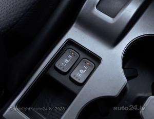 Honda CR-V 2007 Tallina, ar dzinēja tilpumu 2.00 L un nobraukumu 138 tūkst. km par 4999 €, foto 16 vietnē AUTOMOTO.COM.LV