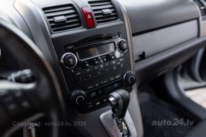 Honda CR-V 2007 Tallina, ar dzinēja tilpumu 2.00 L un nobraukumu 138 tūkst. km par 4999 €, foto 21 vietnē AUTOMOTO.COM.LV