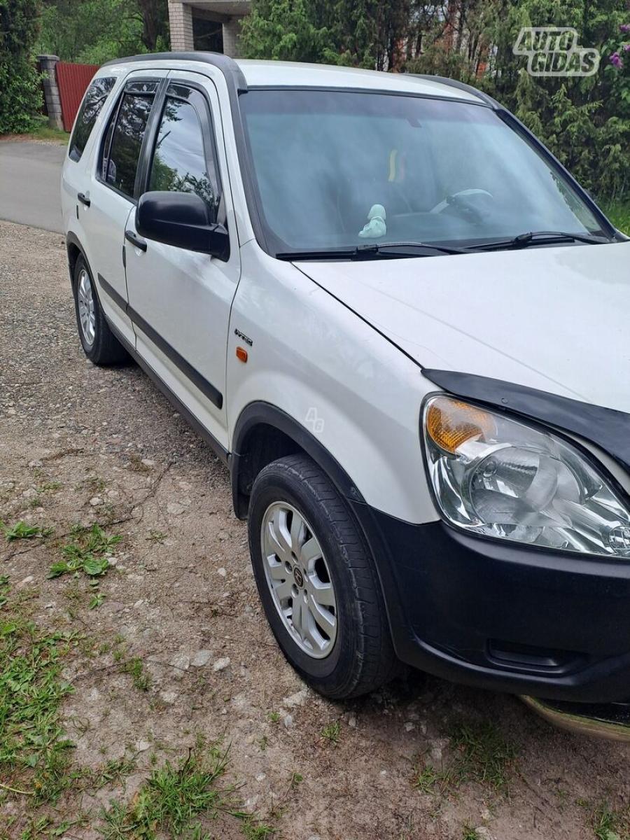 Honda CR-V 2003 in Vilnius, with an engine capacity of 2.00 L and mileage of 286 thousand km for 2200 €, photo 3 on AUTOMOTO.COM.LV