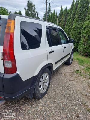 Honda CR-V 2003 in Vilnius, with an engine capacity of 2.00 L and mileage of 286 thousand km for 2200 €, photo 4 on AUTOMOTO.COM.LV