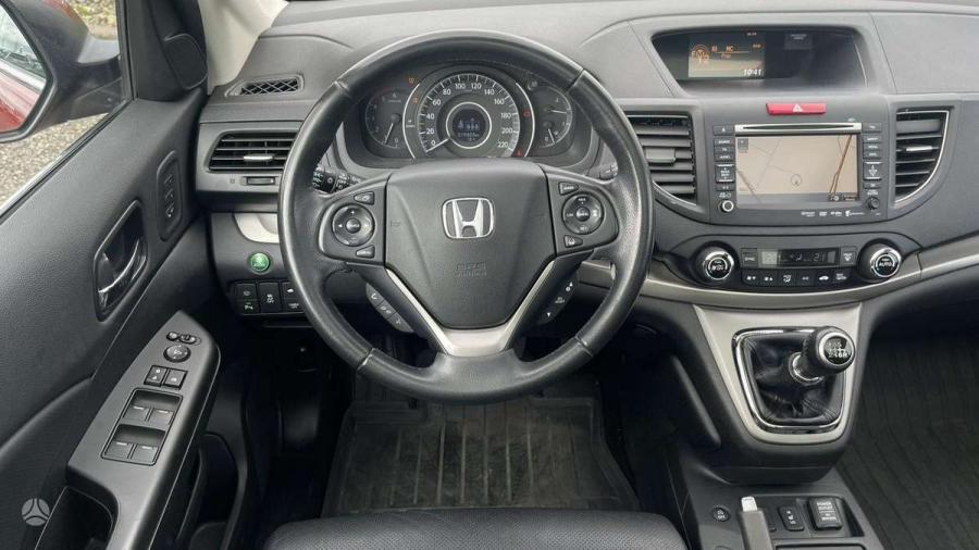 Orange Honda CR-V 2012 in Marijampole, with an engine capacity of 2.20 L and mileage of 219 thousand km for 9990 €, photo 18 on AUTOMOTO.COM.LV