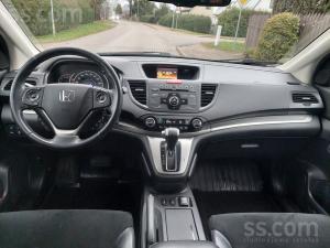 Oranžs Honda CR-V 2013 Rīga, ar dzinēja tilpumu 2.20 L un nobraukumu 177 tūkst. km par 11800 €, foto 16 vietnē AUTOMOTO.COM.LV