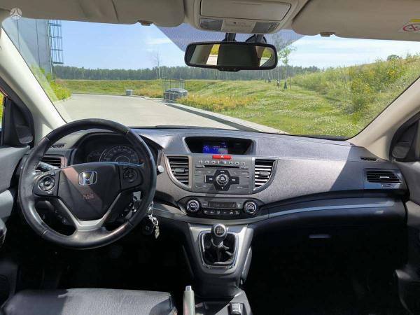 Orange Honda CR-V 2014 in Vilnius, with an engine capacity of 1.60 L and mileage of 239 thousand km for 8500 €, photo 6 on AUTOMOTO.COM.LV