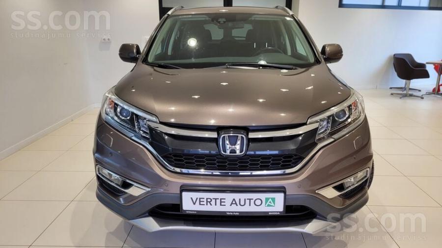 Oranžs Honda CR-V 2017 Rīga, ar dzinēja tilpumu 2.00 L un nobraukumu 83 tūkst. km par 19490 €, foto 3 vietnē AUTOMOTO.COM.LV