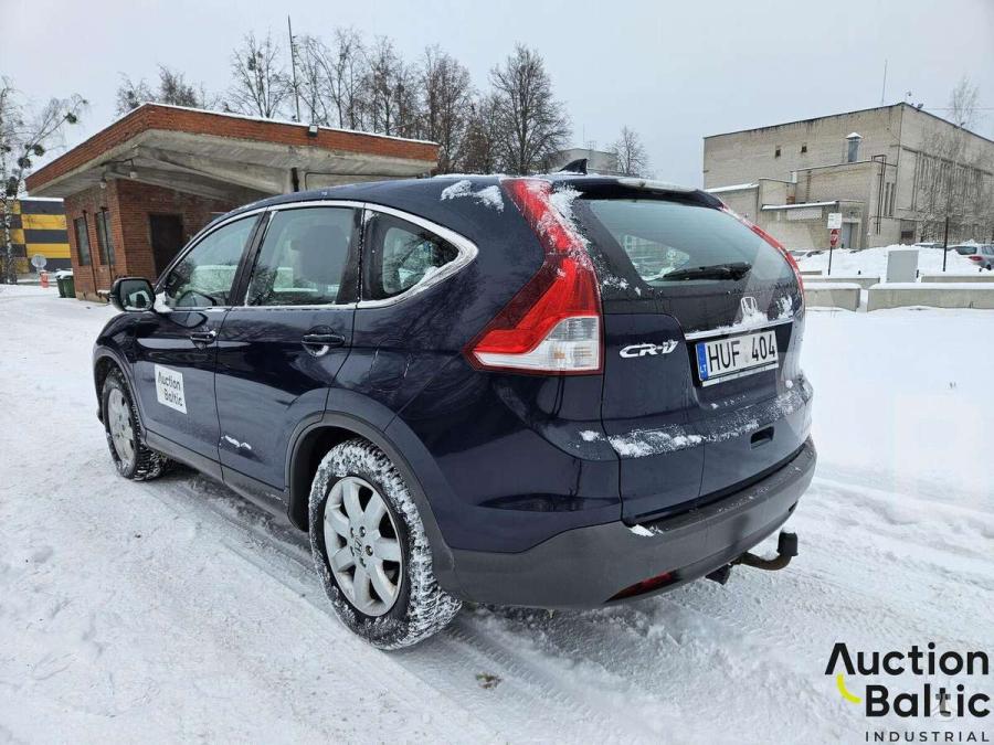 Honda CR-V 2013 in Kaunas, with an engine capacity of 2.00 L and mileage of 249 thousand km for 4000 €, photo 4 on AUTOMOTO.COM.LV