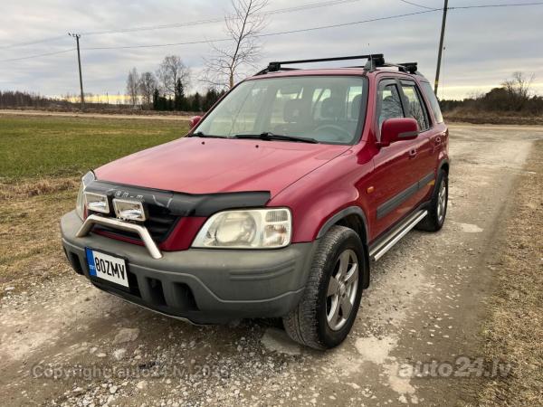 Red Honda CR-V 1998 in Tallinn, with an engine capacity of 2.00 L and mileage of 175 thousand km for 1990 €, photo 1 on AUTOMOTO.COM.LV