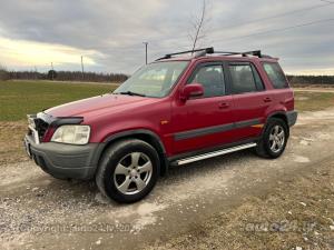 Red Honda CR-V 1998 in Tallinn, with an engine capacity of 2.00 L and mileage of 175 thousand km for 1990 €, photo 2 on AUTOMOTO.COM.LV