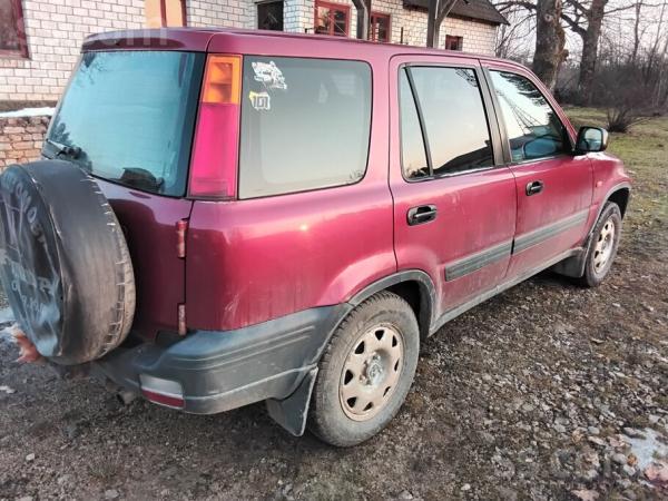 Sarkans Honda CR-V 1998 Gulbene, ar dzinēja tilpumu 2.00 L un nobraukumu 381 tūkst. km par 1650 €, foto 3 vietnē AUTOMOTO.COM.LV