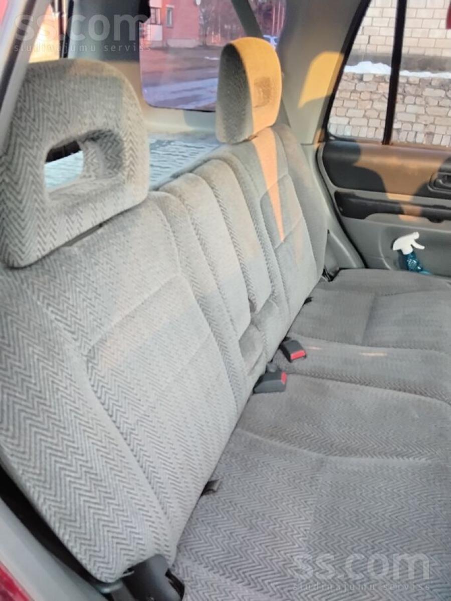 Sarkans Honda CR-V 1998 Gulbene, ar dzinēja tilpumu 2.00 L un nobraukumu 381 tūkst. km par 1650 €, foto 7 vietnē AUTOMOTO.COM.LV