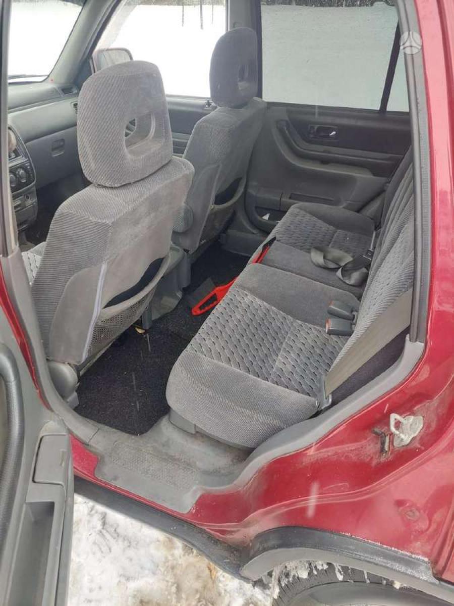 Sarkans Honda CR-V 2001 Kauņa, ar dzinēja tilpumu 1.97 L un nobraukumu 279 tūkst. km par 1000 €, foto 12 vietnē AUTOMOTO.COM.LV