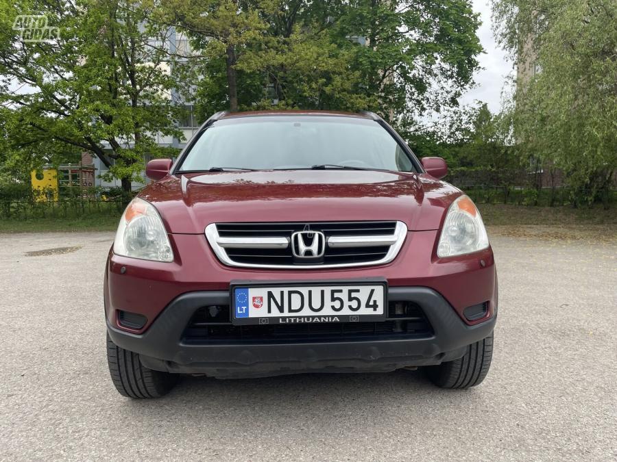 Red Honda CR-V 2002 in Kaunas, with an engine capacity of 2.00 L and mileage of 380 thousand km for 3200 €, photo 8 on AUTOMOTO.COM.LV