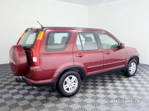 Red Honda CR-V 2003 in Tallinn, with an engine capacity of 2.00 L and mileage of 247 thousand km for 1299 €, photo 4 on AUTOMOTO.COM.LV