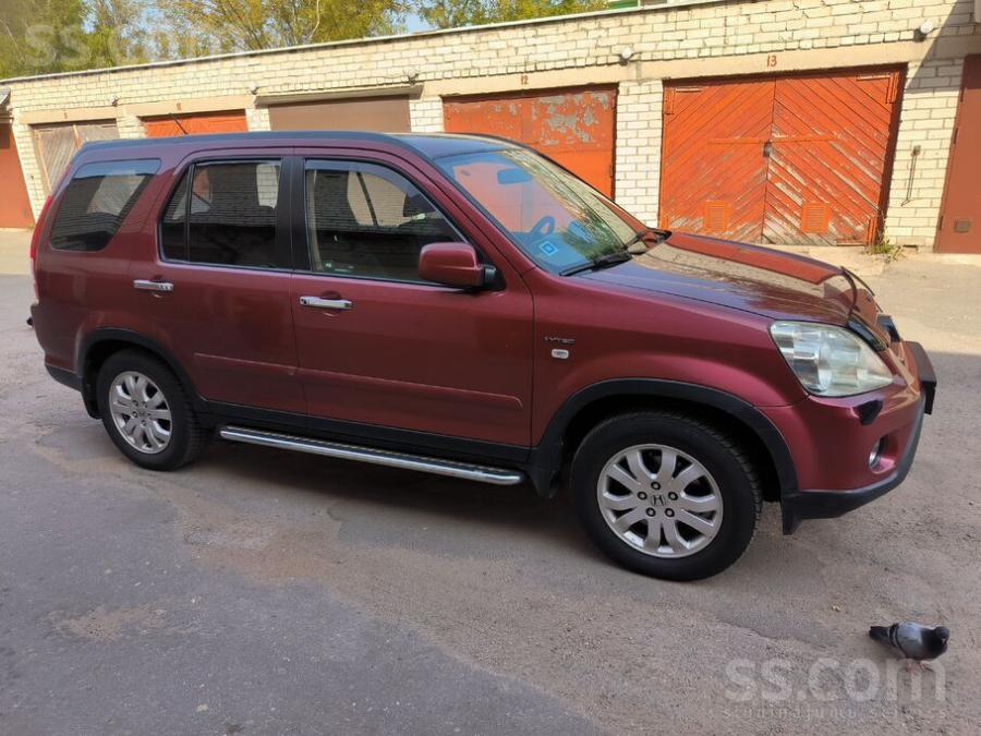 Sarkans Honda CR-V 2005 Rīga, ar dzinēja tilpumu 2.00 L un nobraukumu 233 tūkst. km par 4700 €, foto 2 vietnē AUTOMOTO.COM.LV