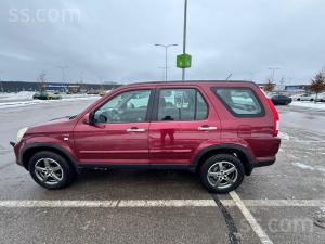 Sarkans Honda CR-V 2005 Rīga, ar dzinēja tilpumu 2.00 L un nobraukumu 263 tūkst. km par 2250 €, foto 3 vietnē AUTOMOTO.COM.LV
