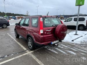 Sarkans Honda CR-V 2005 Rīga, ar dzinēja tilpumu 2.00 L un nobraukumu 263 tūkst. km par 2250 €, foto 4 vietnē AUTOMOTO.COM.LV