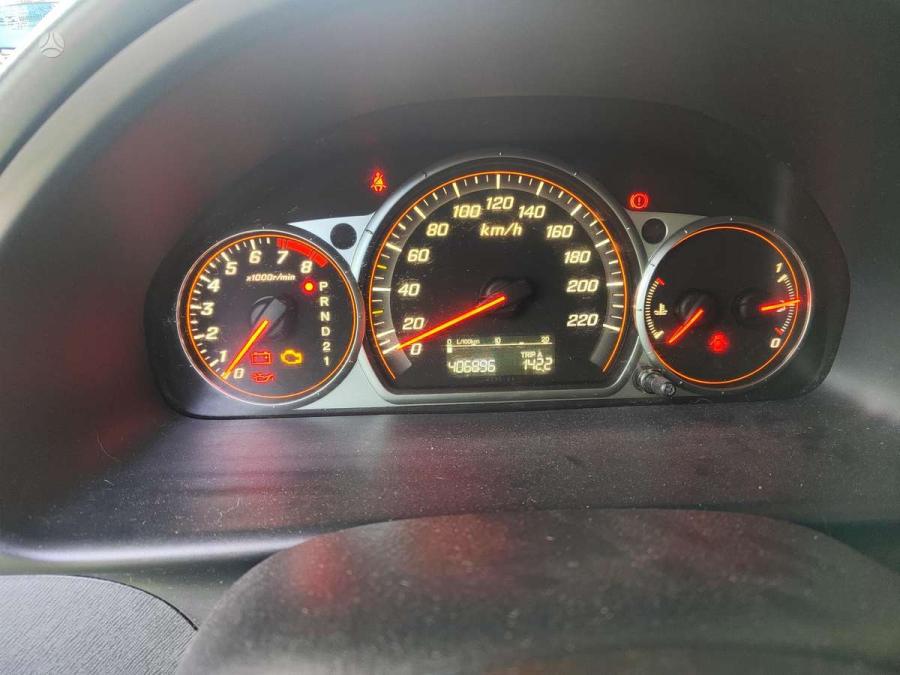 Sarkans Honda CR-V 2005 Kauņa, ar dzinēja tilpumu 2.00 L un nobraukumu 407 tūkst. km par 1500 €, foto 3 vietnē AUTOMOTO.COM.LV