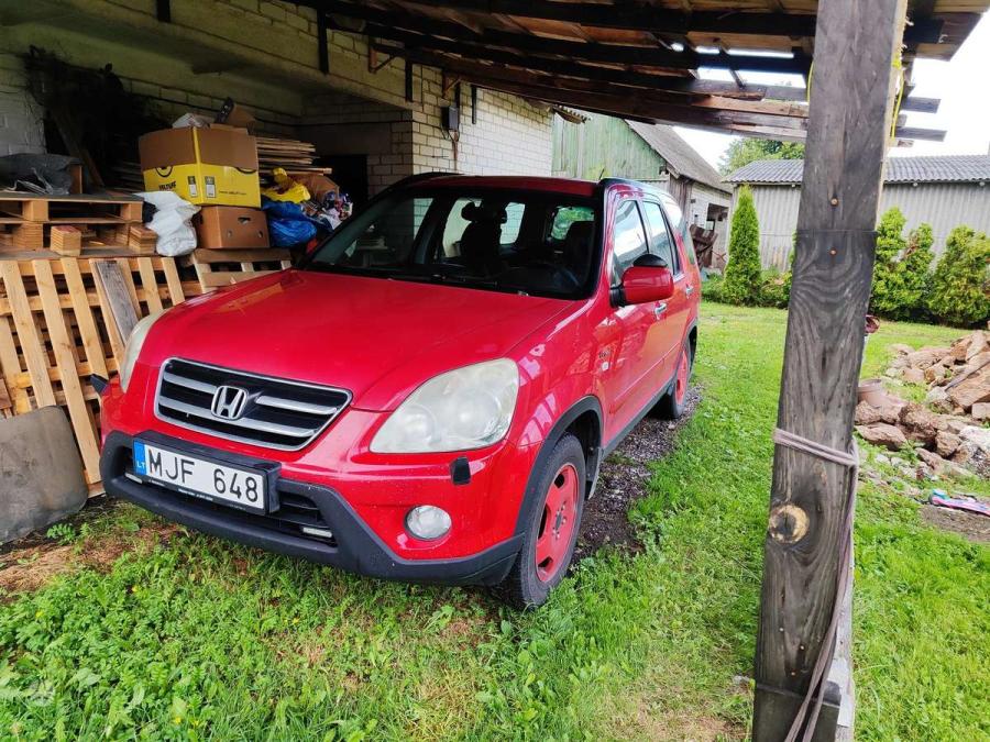 Sarkans Honda CR-V 2005 Kauņa, ar dzinēja tilpumu 2.00 L un nobraukumu 407 tūkst. km par 1500 €, foto 9 vietnē AUTOMOTO.COM.LV