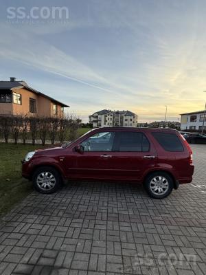 Sarkans Honda CR-V 2006 Rīga, ar dzinēja tilpumu 2.00 L un nobraukumu 202 tūkst. km par 2600 €, foto 4 vietnē AUTOMOTO.COM.LV