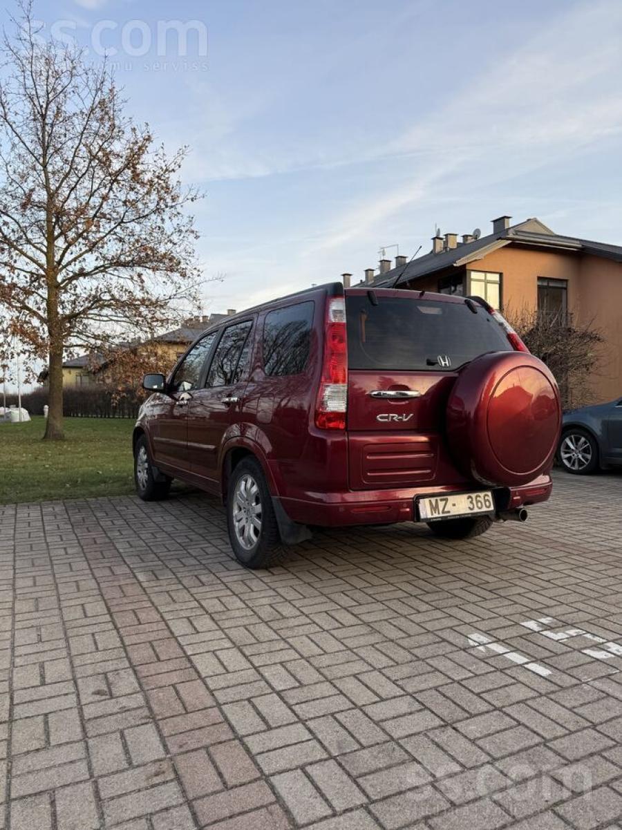 Sarkans Honda CR-V 2006 Rīga, ar dzinēja tilpumu 2.00 L un nobraukumu 202 tūkst. km par 2600 €, foto 5 vietnē AUTOMOTO.COM.LV