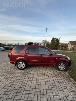 Sarkans Honda CR-V 2006 Rīga, ar dzinēja tilpumu 2.00 L un nobraukumu 202 tūkst. km par 2600 €, foto 6 vietnē AUTOMOTO.COM.LV