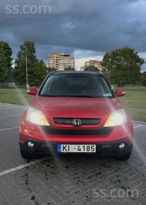 Красный Хонда СРВ 2007 в Рига, объемом двигателя 2.00 л и пробегом 335 тыс. км за 4000 €, фото 5 на AUTOMOTO.COM.LV