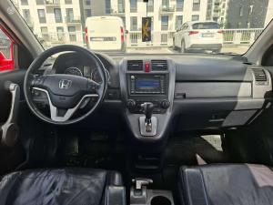 Red Honda CR-V 2007 in Vilnius, with an engine capacity of 2.00 L and mileage of 328 thousand km for 4800 €, photo 17 on AUTOMOTO.COM.LV