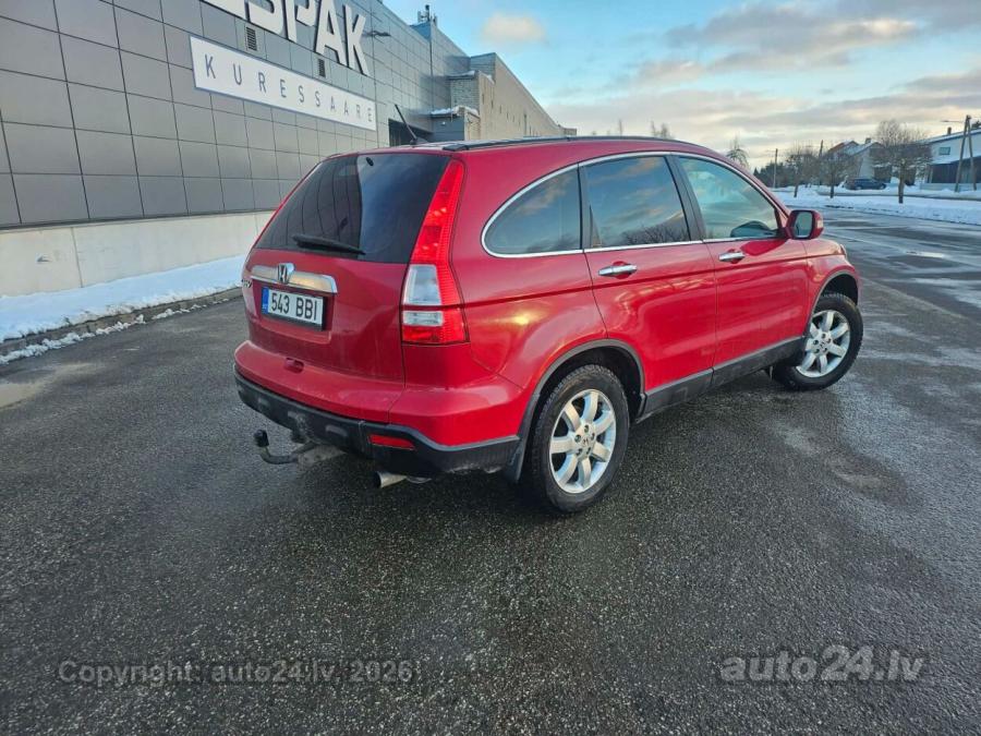 Red Honda CR-V 2008 in Kuressaare, with an engine capacity of 2.00 L and mileage of 215 thousand km for 3000 €, photo 3 on AUTOMOTO.COM.LV