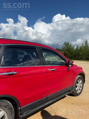 Sarkans Honda CR-V 2008 Rīga, ar dzinēja tilpumu 2.00 L un nobraukumu 179 tūkst. km par 5500 €, foto 5 vietnē AUTOMOTO.COM.LV