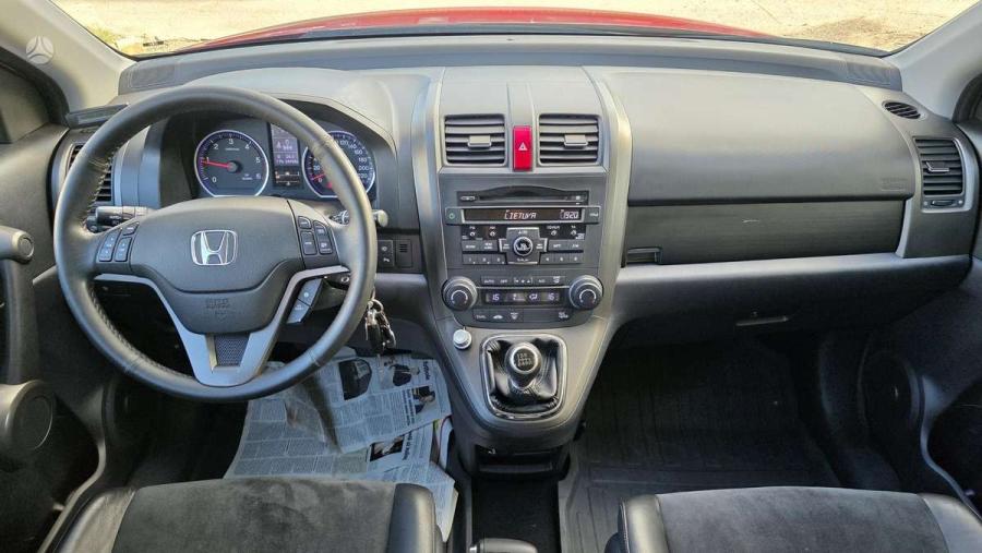 Sarkans Honda CR-V 2012 Šauļi, ar dzinēja tilpumu 2.20 L un nobraukumu 248 tūkst. km par 6999 €, foto 21 vietnē AUTOMOTO.COM.LV