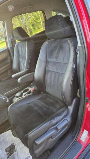 Sarkans Honda CR-V 2012 Šauļi, ar dzinēja tilpumu 2.20 L un nobraukumu 248 tūkst. km par 6999 €, foto 30 vietnē AUTOMOTO.COM.LV