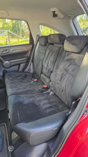 Sarkans Honda CR-V 2012 Šauļi, ar dzinēja tilpumu 2.20 L un nobraukumu 248 tūkst. km par 6999 €, foto 33 vietnē AUTOMOTO.COM.LV