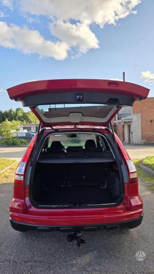 Sarkans Honda CR-V 2012 Šauļi, ar dzinēja tilpumu 2.20 L un nobraukumu 248 tūkst. km par 6999 €, foto 35 vietnē AUTOMOTO.COM.LV