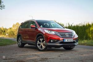 Red Honda CR-V 2012 in Elektrenai, with an engine capacity of 2.00 L and mileage of 143 thousand km for 12650 €, photo  on AUTOMOTO.COM.LV