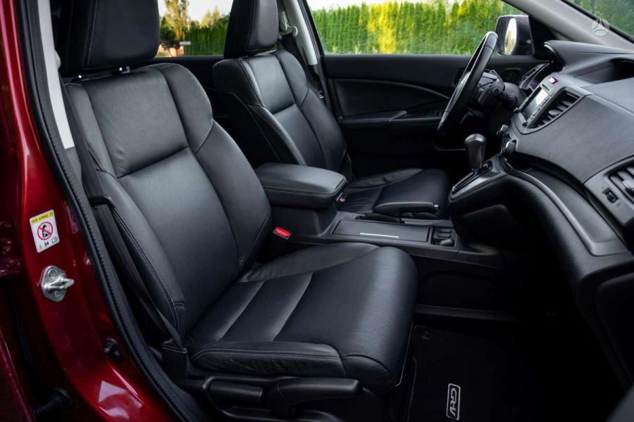 Red Honda CR-V 2012 in Elektrenai, with an engine capacity of 2.00 L and mileage of 143 thousand km for 12650 €, photo 15 on AUTOMOTO.COM.LV