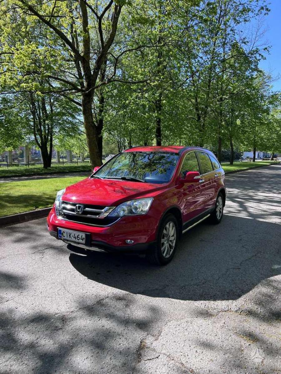Red Honda CR-V 2012 in Klaipeda, with an engine capacity of 2.20 L and mileage of 340 thousand km for 6750 €, photo 5 on AUTOMOTO.COM.LV
