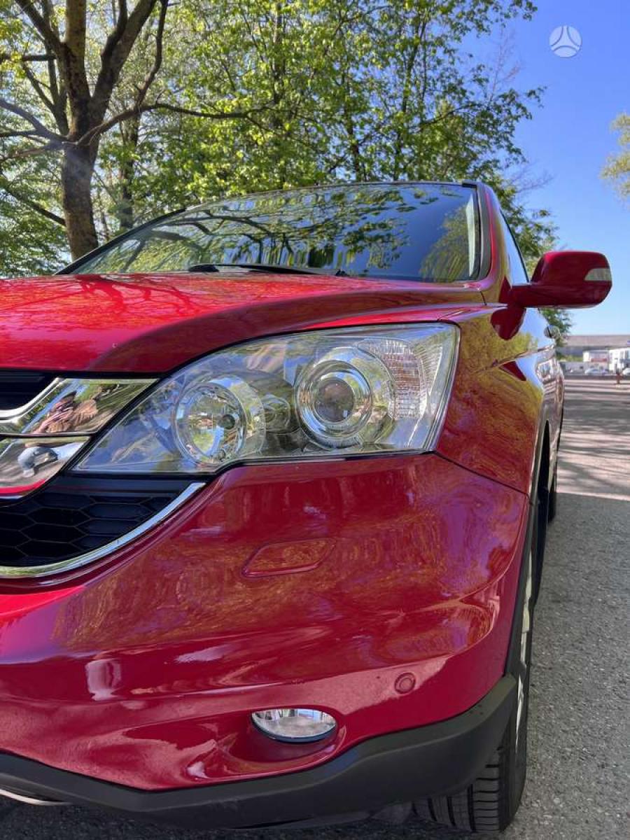 Red Honda CR-V 2012 in Klaipeda, with an engine capacity of 2.20 L and mileage of 340 thousand km for 6750 €, photo 11 on AUTOMOTO.COM.LV