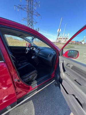 Red Honda CR-V 2012 in Klaipeda, with an engine capacity of 2.20 L and mileage of 340 thousand km for 6750 €, photo 16 on AUTOMOTO.COM.LV