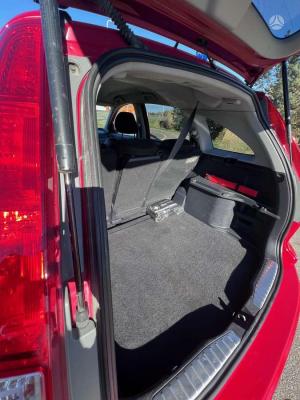Red Honda CR-V 2012 in Klaipeda, with an engine capacity of 2.20 L and mileage of 340 thousand km for 6750 €, photo 18 on AUTOMOTO.COM.LV