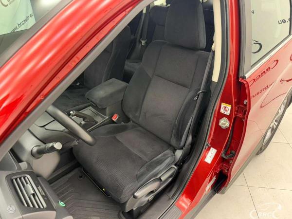Sarkans Honda CR-V 2013 Viļņa, ar dzinēja tilpumu 2.20 L un nobraukumu 193 tūkst. km par 10500 €, foto 9 vietnē AUTOMOTO.COM.LV