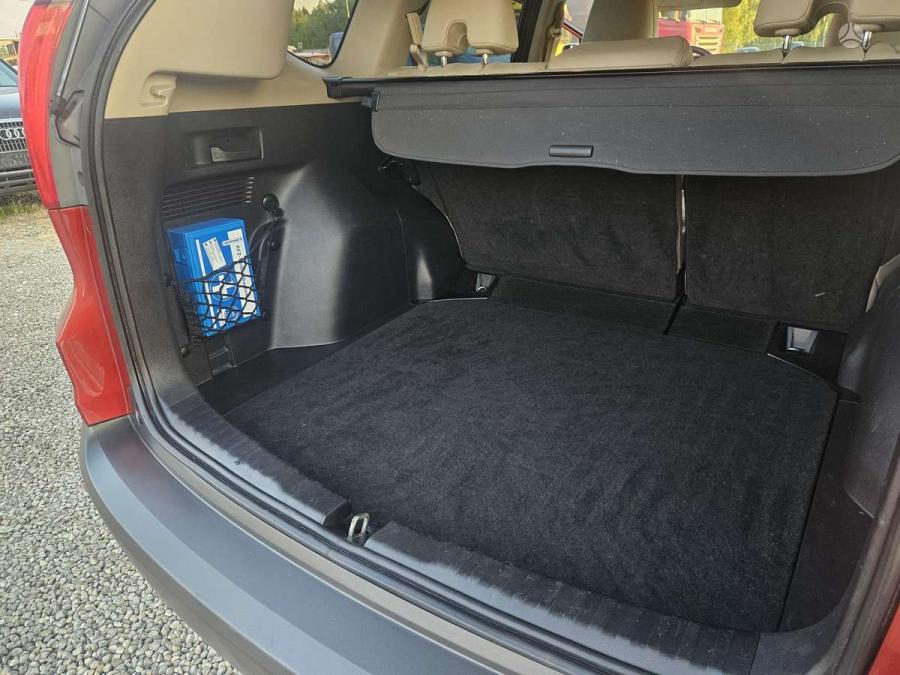 Sarkans Honda CR-V 2013 Radviliškis, ar dzinēja tilpumu 2.20 L un nobraukumu 298 tūkst. km par 9800 €, foto 23 vietnē AUTOMOTO.COM.LV