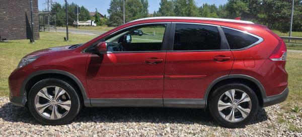 Red Honda CR-V 2013 in Vilnius, with an engine capacity of 2.20 L and mileage of 252 thousand km for 9455 €, photo 2 on AUTOMOTO.COM.LV